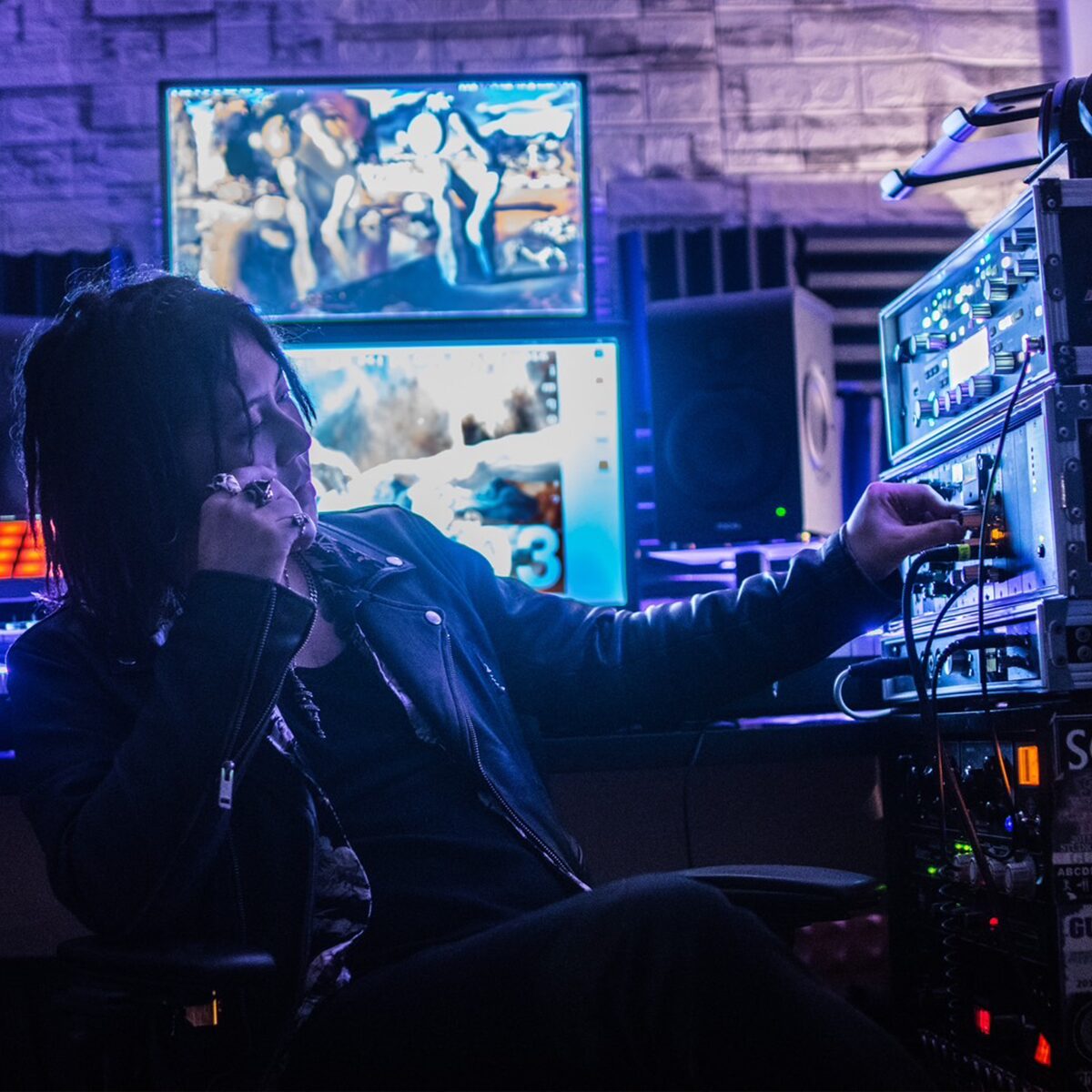 DAIKI(AWSM.) | Artists | ЯÉVOLTE（リボルテ）